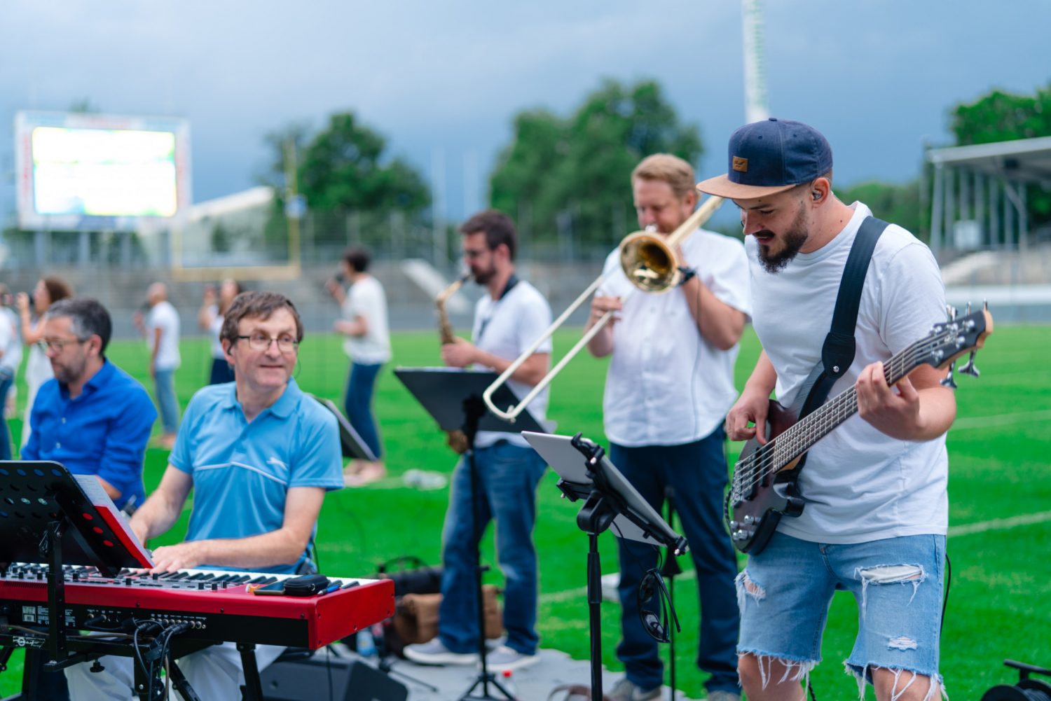 GiO in blau-weiß - Gospel im Osten